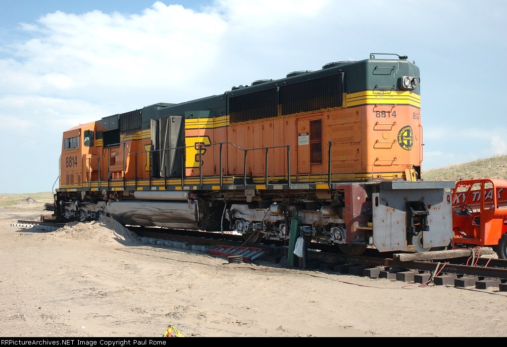 BNSF 8814 wrecked a few miles east of Alliance Nebraska